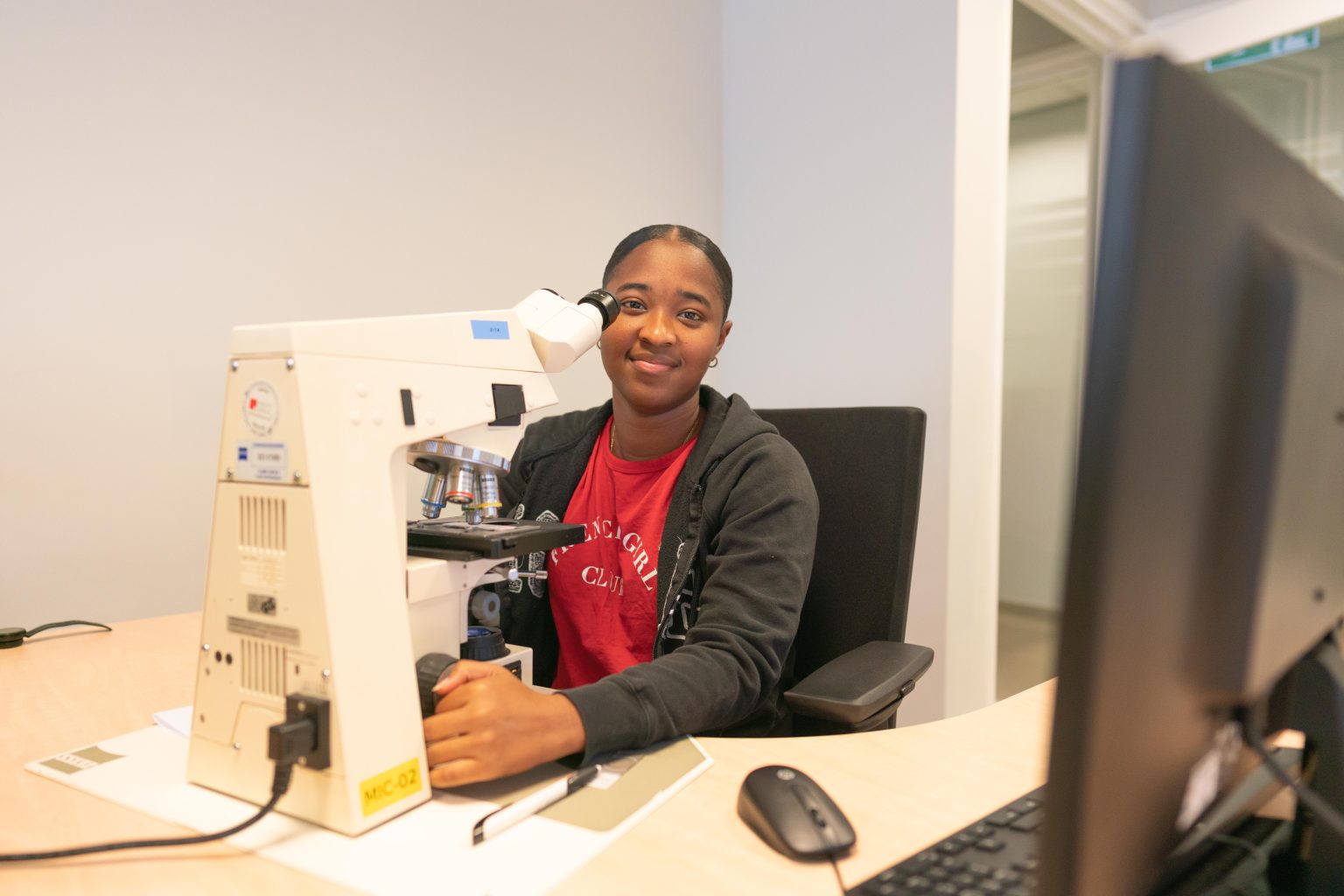 Het Analytisch Diagnostisch Centrum (ADC) te Curaçao heeft gekozen voor ...